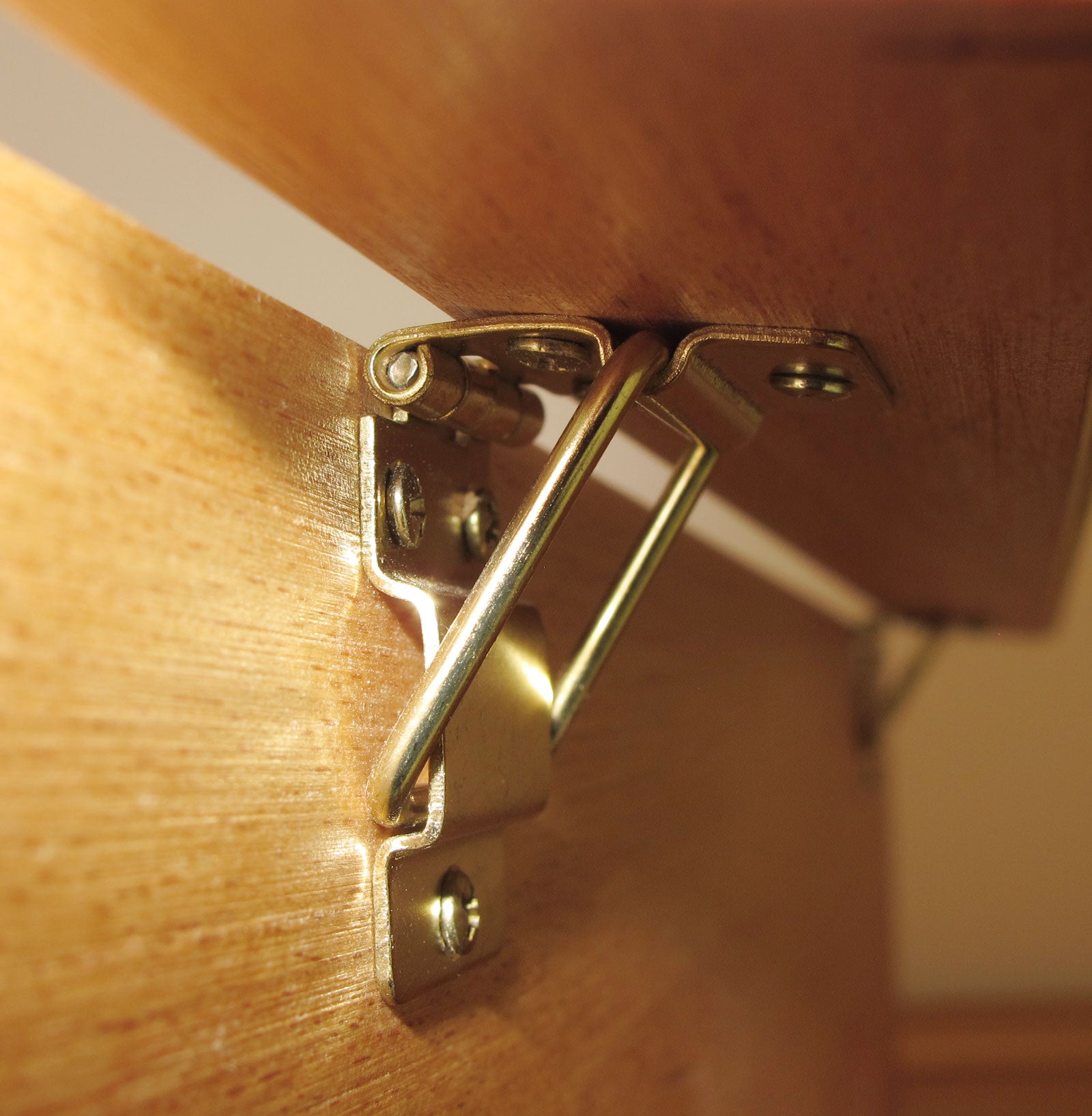 Loxley Howden - Artists' Wooden Box with Lift Out Tray – loxleyarts.co